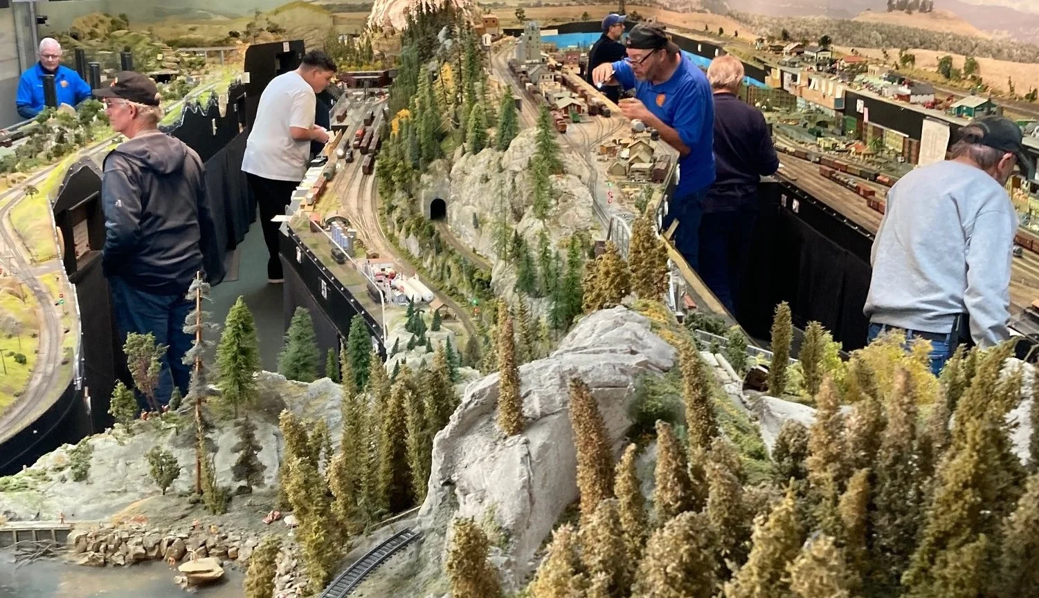 Model Railroad Club — Santa Susana Depot
