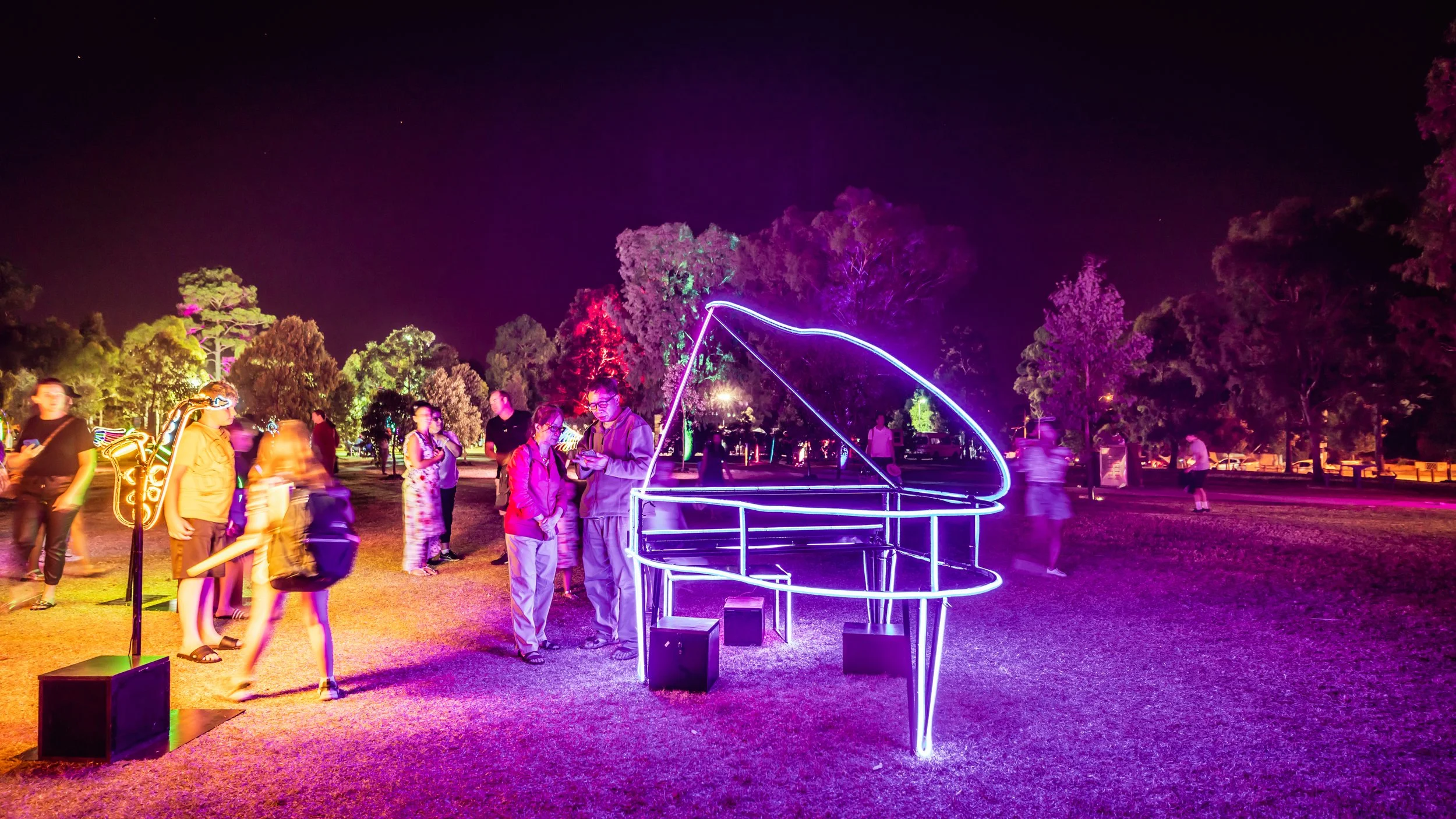 Neon Play the Music — Volter International