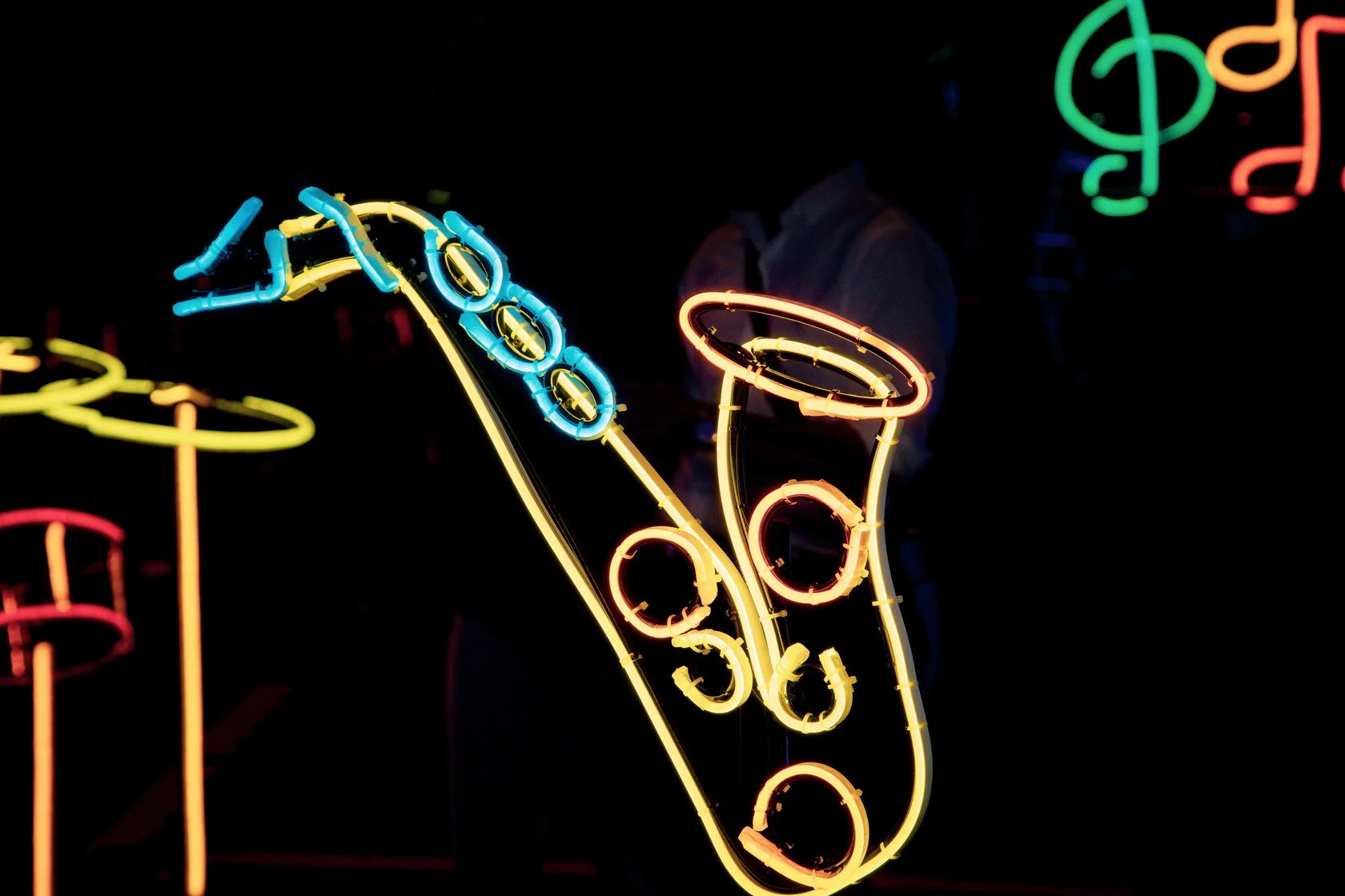 Neon Play the Music — Volter International