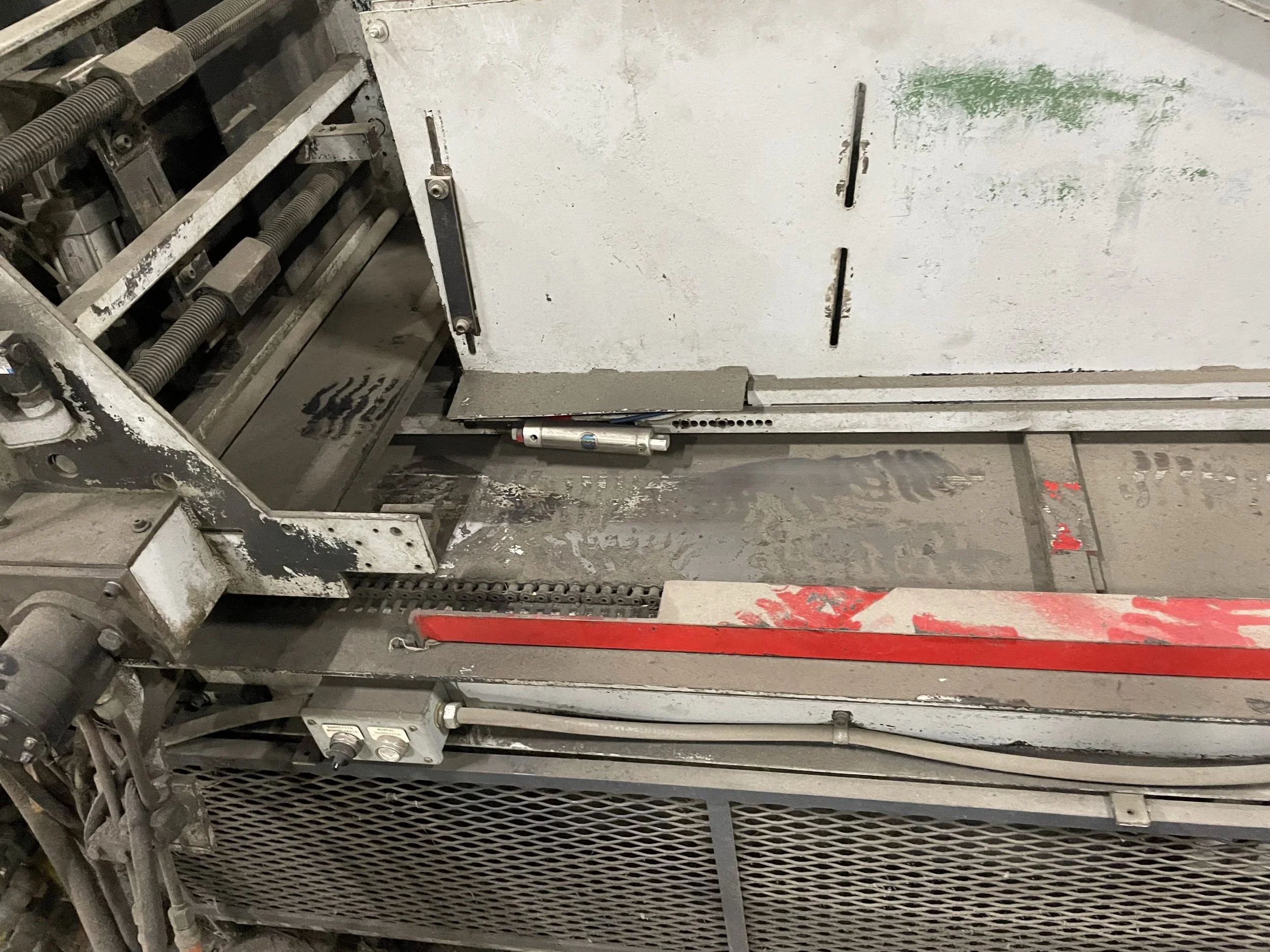 #3289 TC100 Nailing Machine — Pallet Machinery Group | Tappahannock, VA ...
