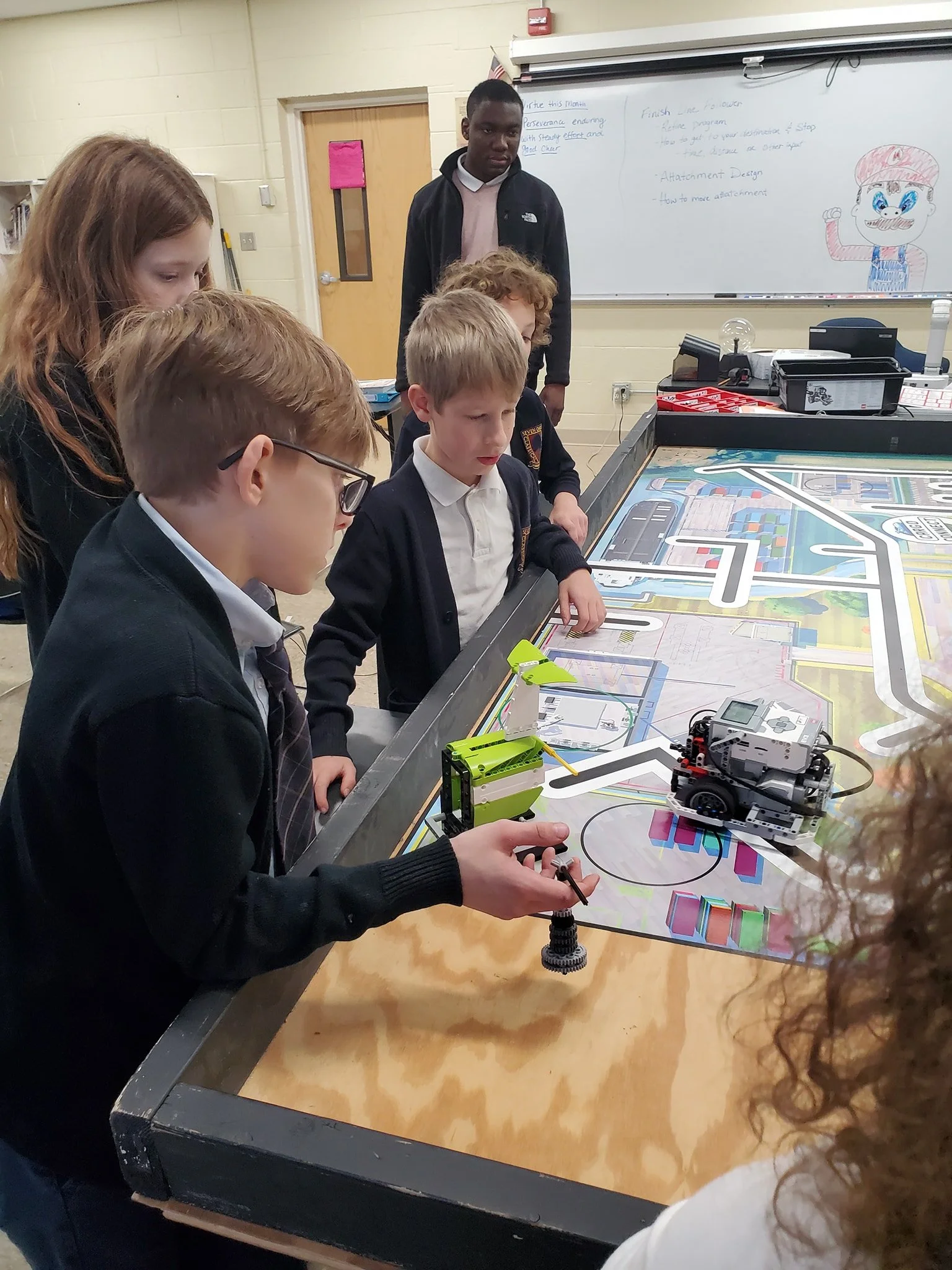 Clubs — Seven Oaks Classical School