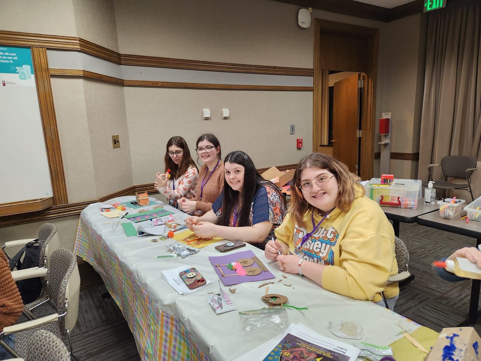 Clubs — Seven Oaks Classical School