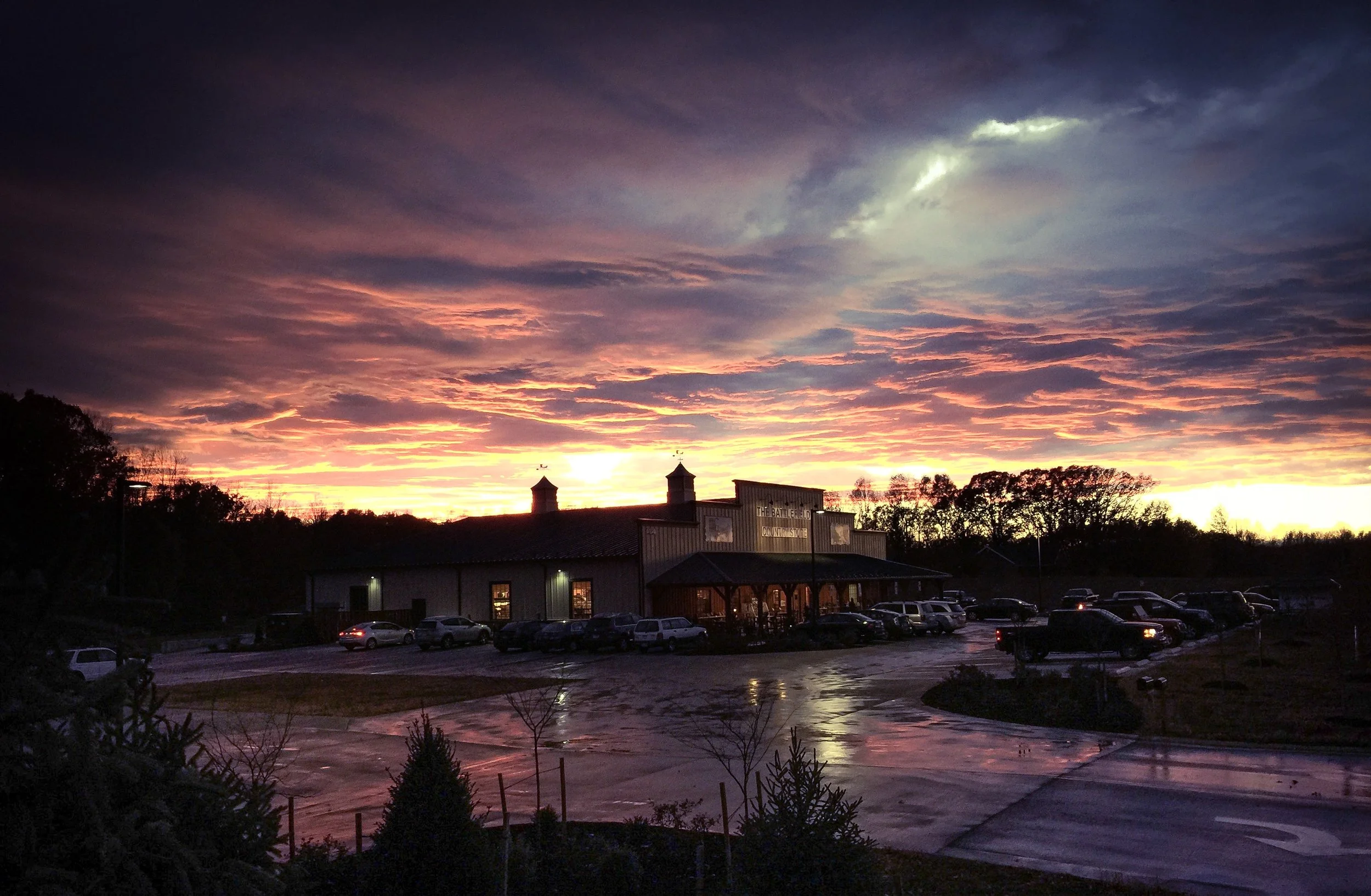 Battlefield Country Store