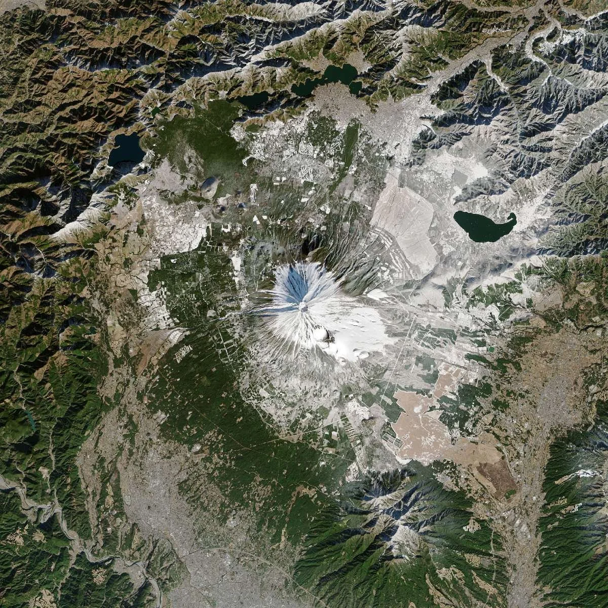 Mount Fuji from Space │Yokogao Magazine