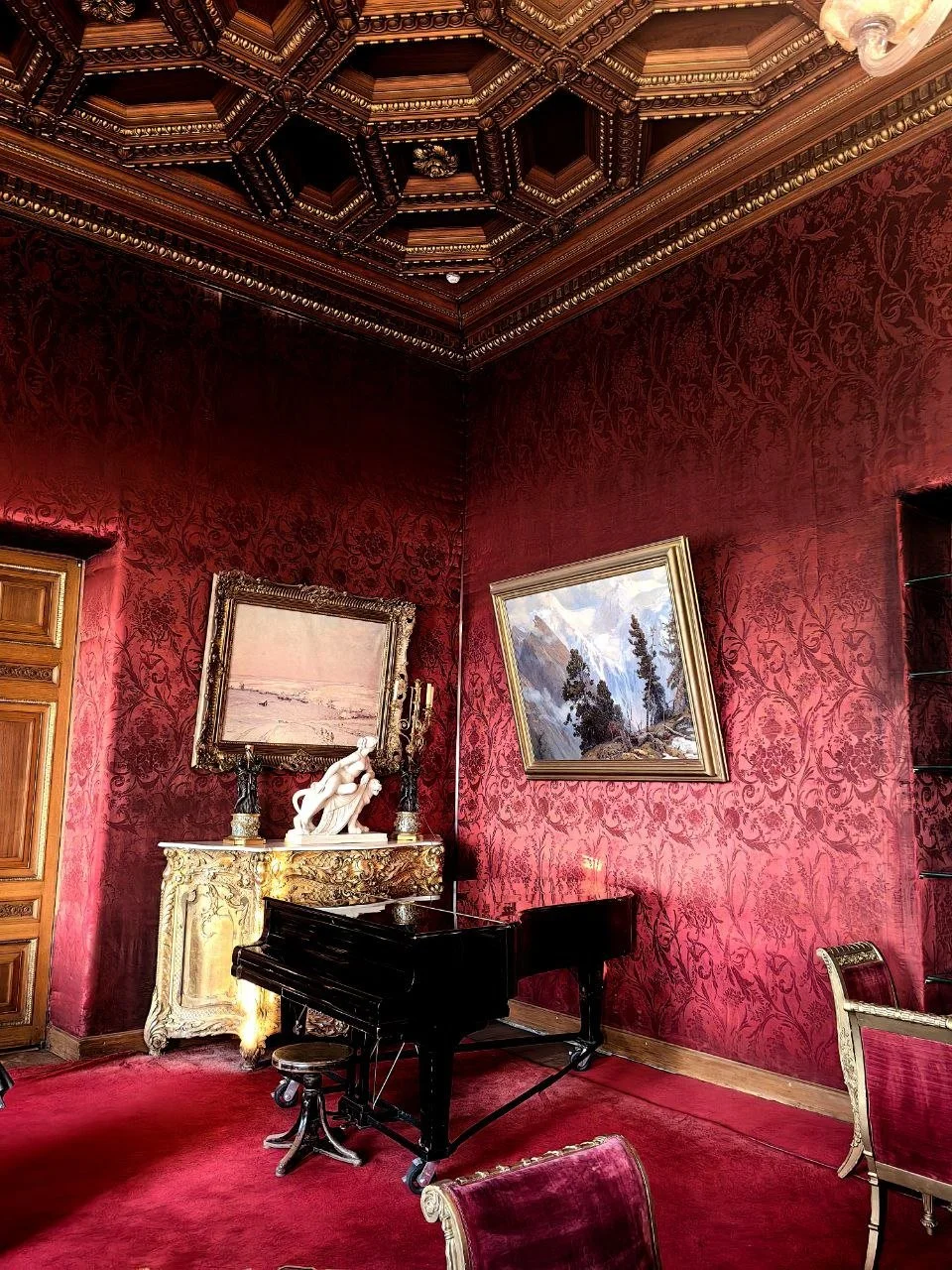 The Palace of Grand Duke Vladimir Alexandrovich — La DAME de LYS