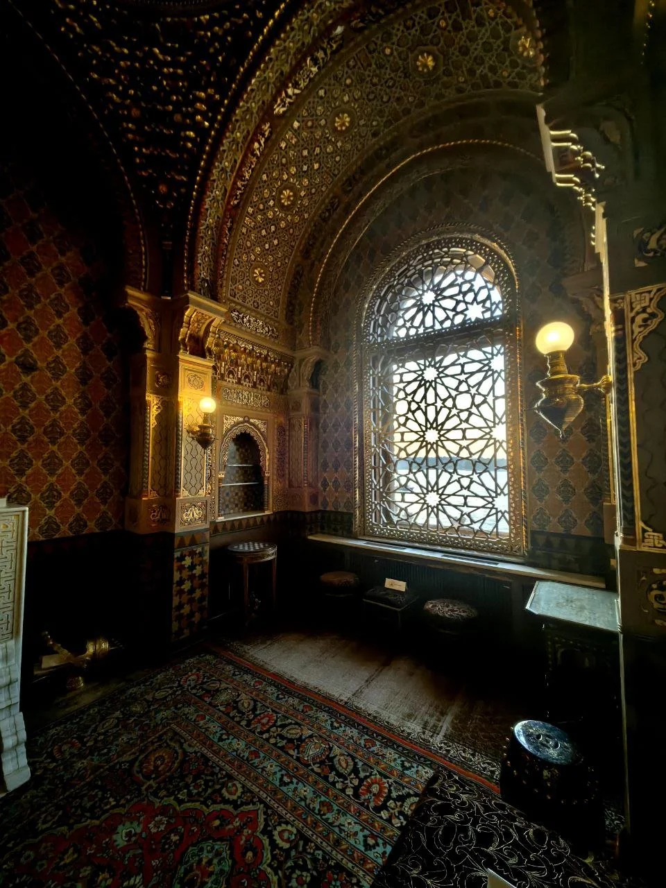 The Palace of Grand Duke Vladimir Alexandrovich — La DAME de LYS
