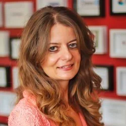 Aimee Lewis — McDougall Communications