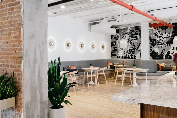 Slader — Hyphen & Co