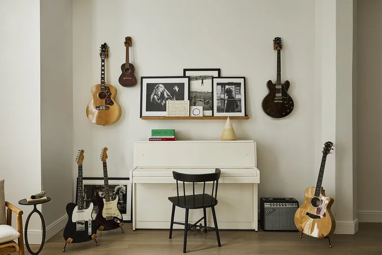 Tribeca Apartment — Hyphen & Co