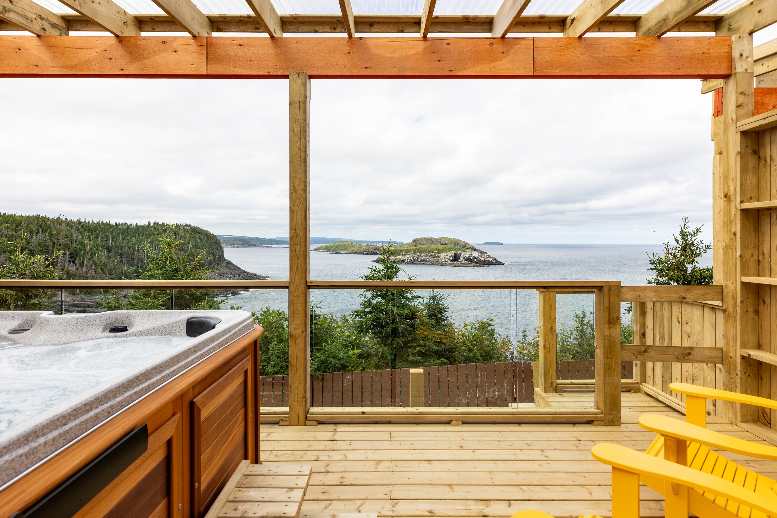Oceanview Interior Cottage — Cliffs Edge Retreat