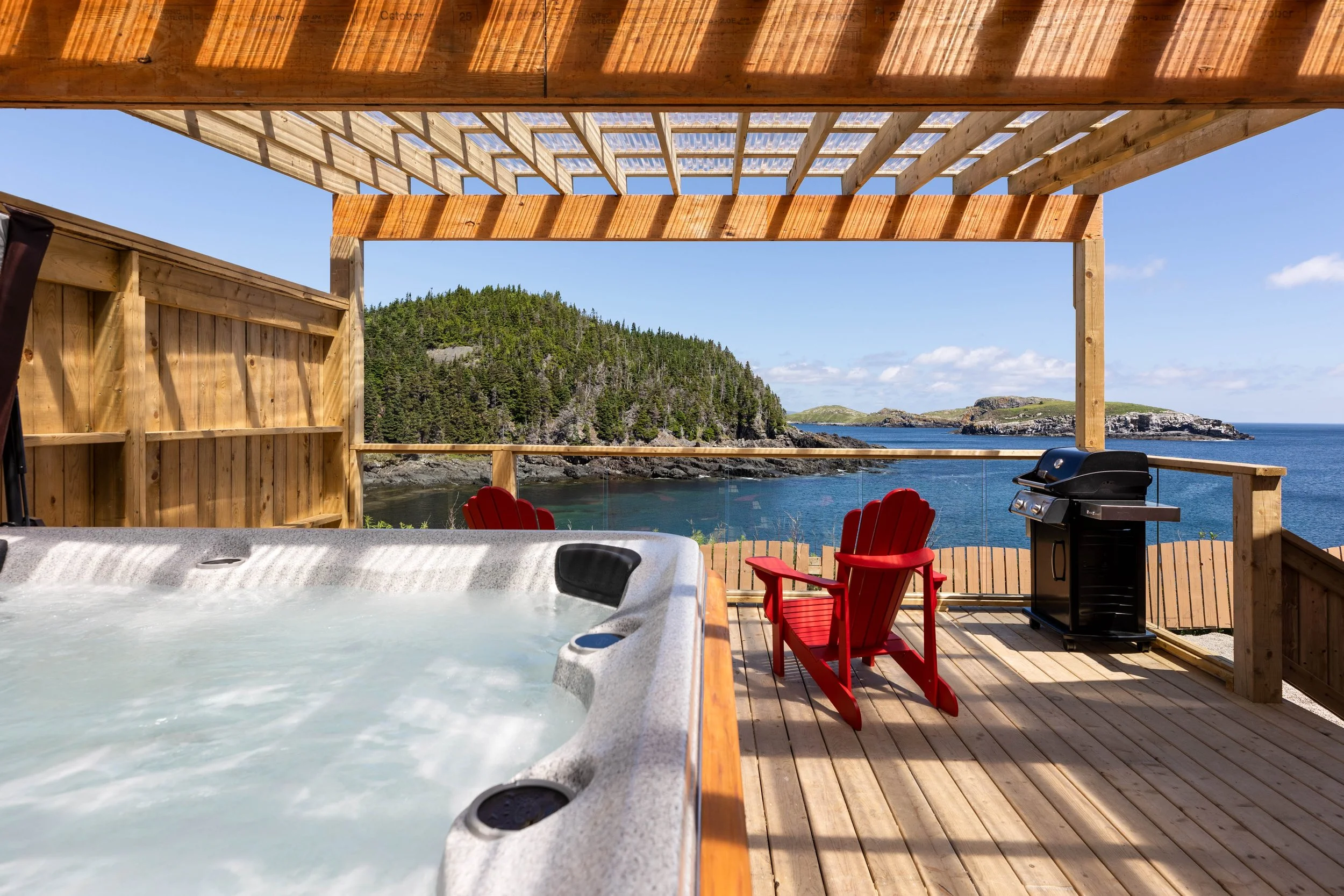 Seaside Detached Cottage — Cliffs Edge Retreat