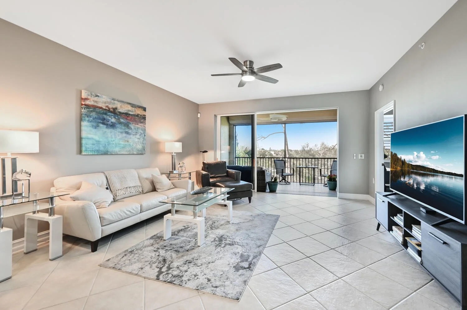 Gallery 1 — Pelican Sound Golf & River Club Condo Rental