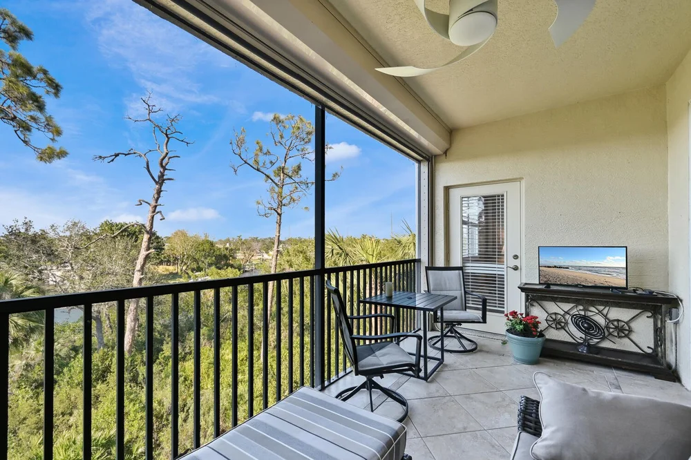 Gallery 1 — Pelican Sound Golf & River Club Condo Rental