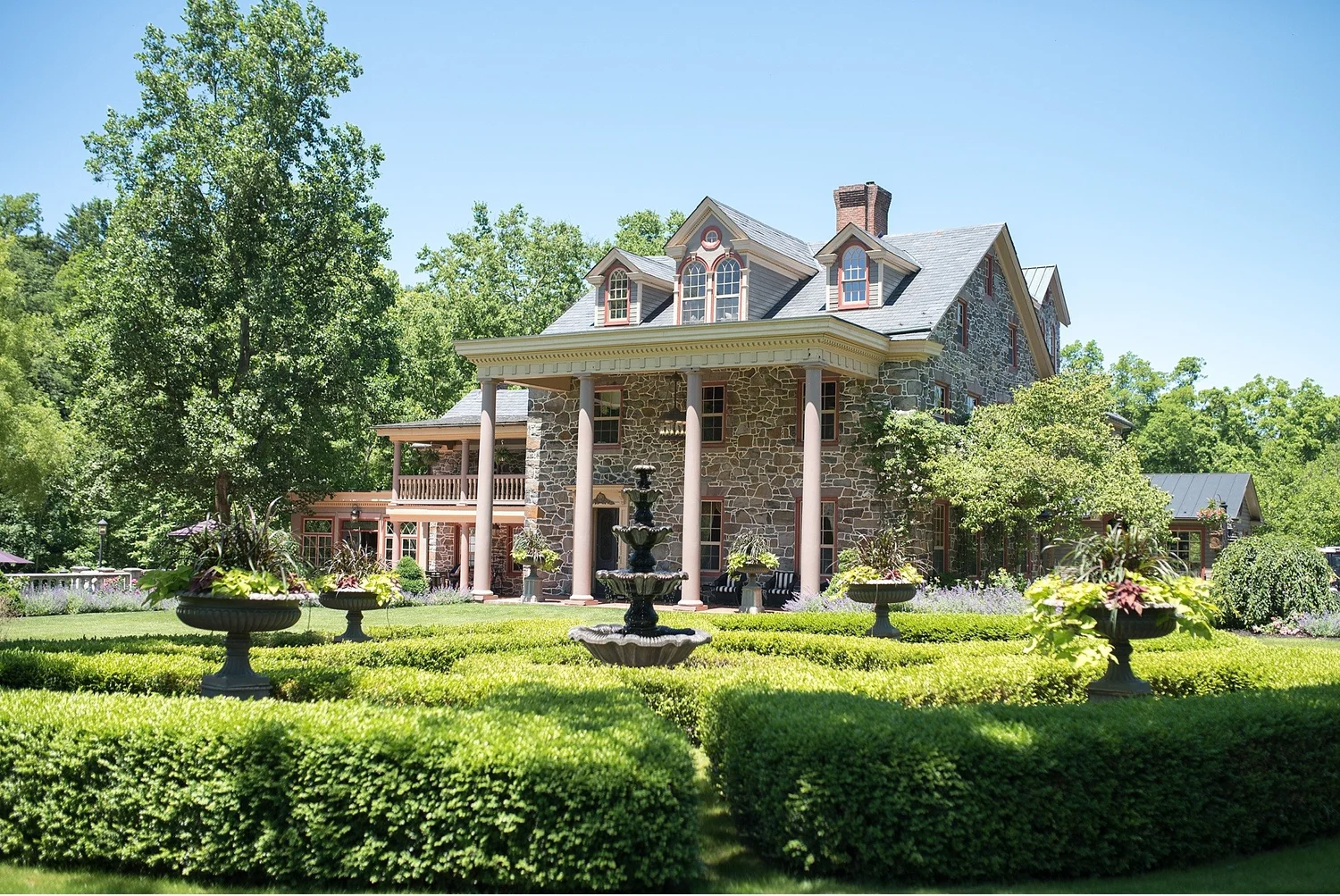 Bethany + Quinn | Moon Stone Manor | Elizabethtown PA Wedding — Annie ...