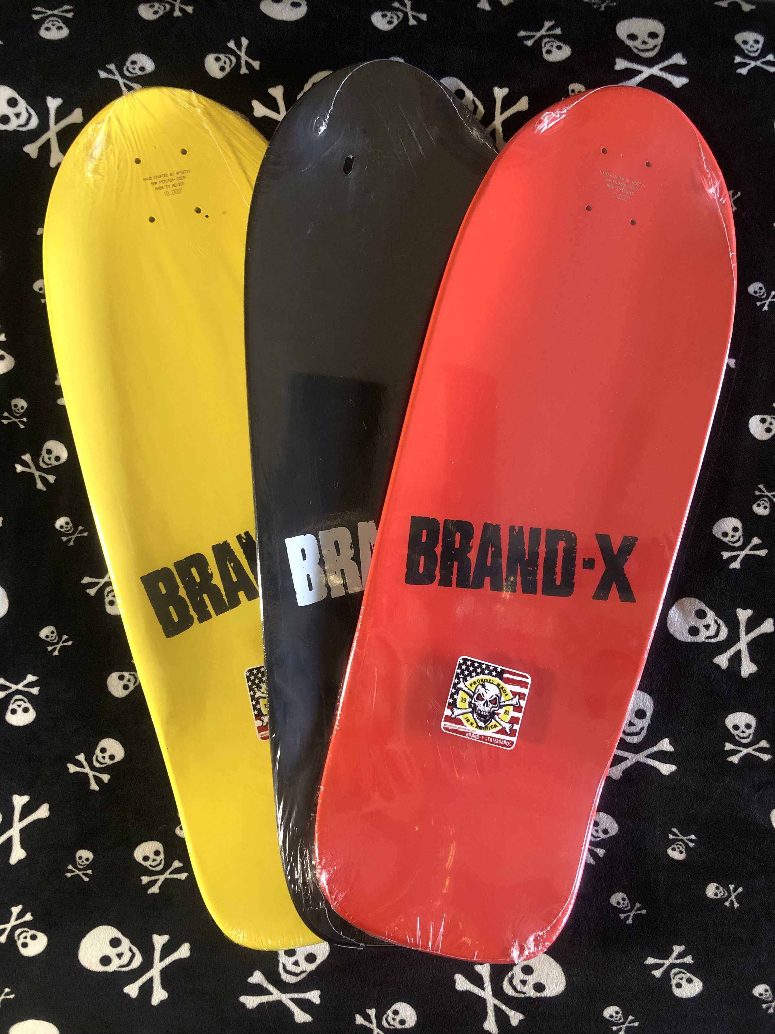 BRAND X TOXIC BRAND-X-VERTICAL HOLD REISSUE BLACK SKATEBOARD DECK ...