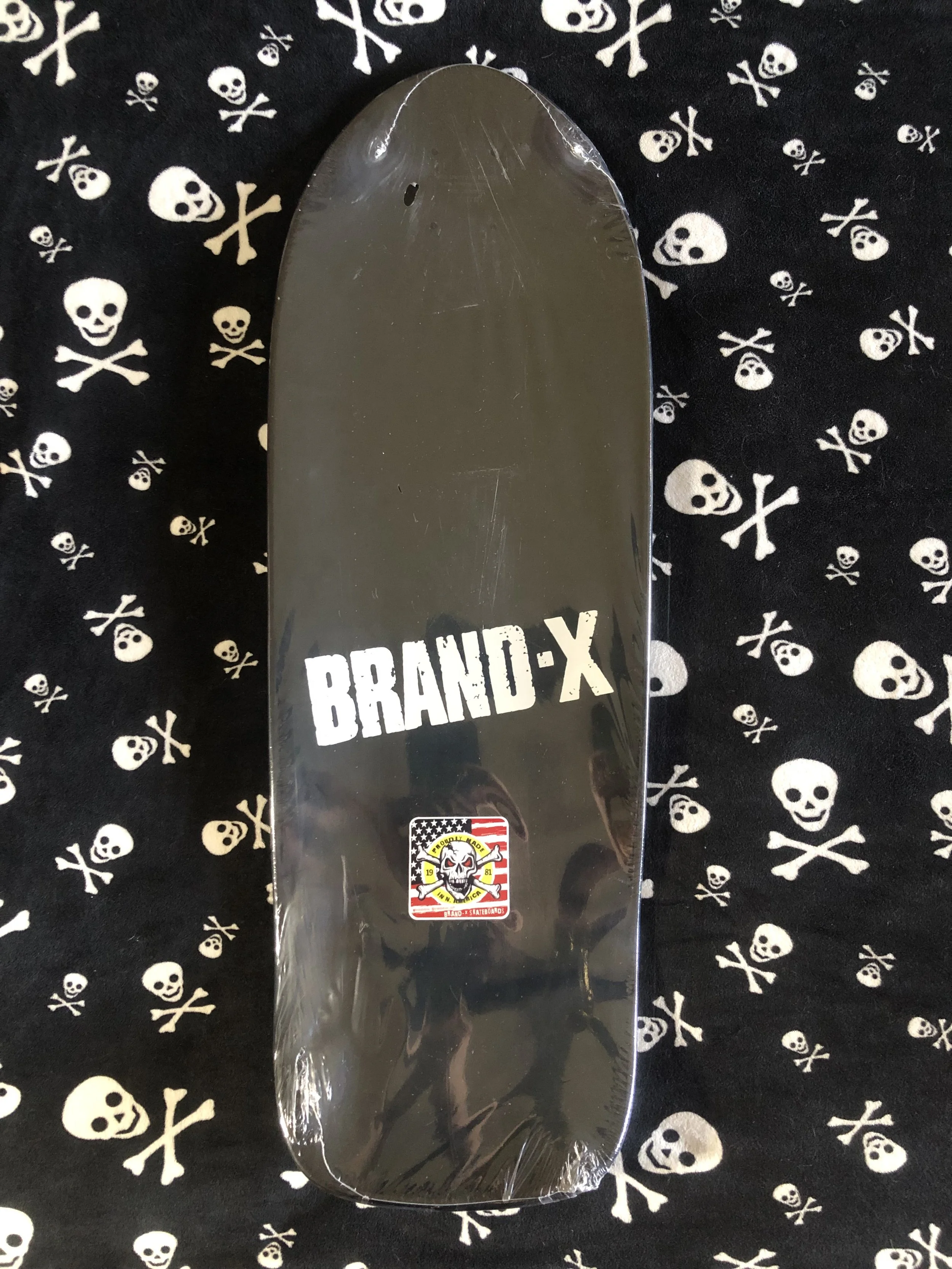 BRAND X TOXIC BRAND-X-VERTICAL HOLD REISSUE BLACK SKATEBOARD DECK ...
