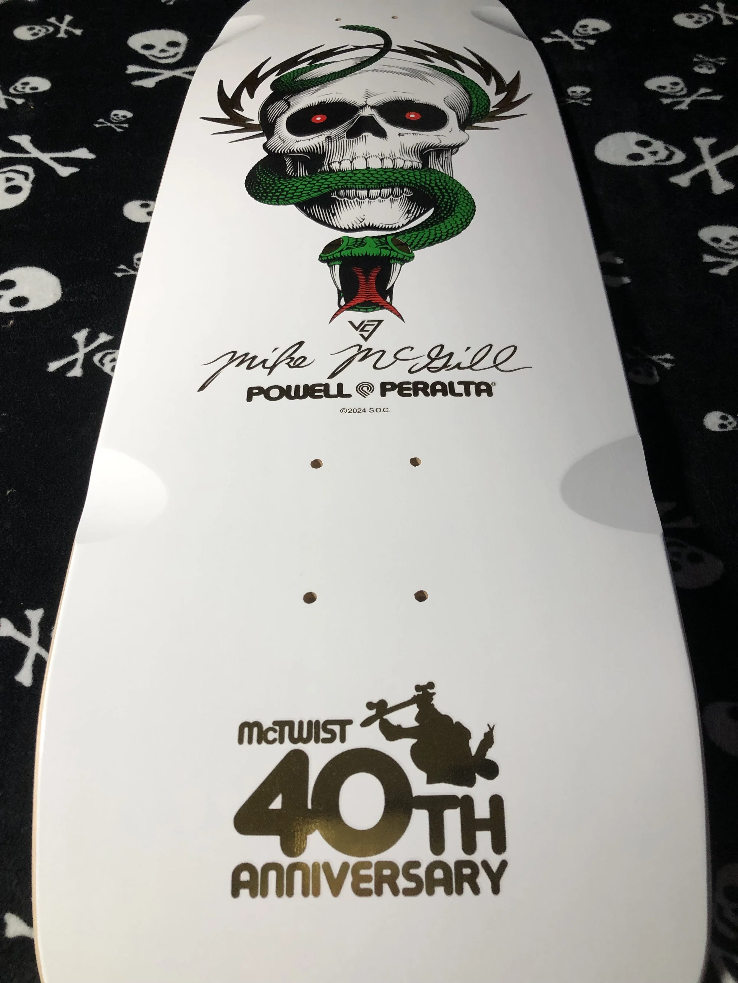 POWELL PERALTA~ MIKE MCGILL SKULL & SNAKE MCTWIST 40th ANNIVERSARY ...