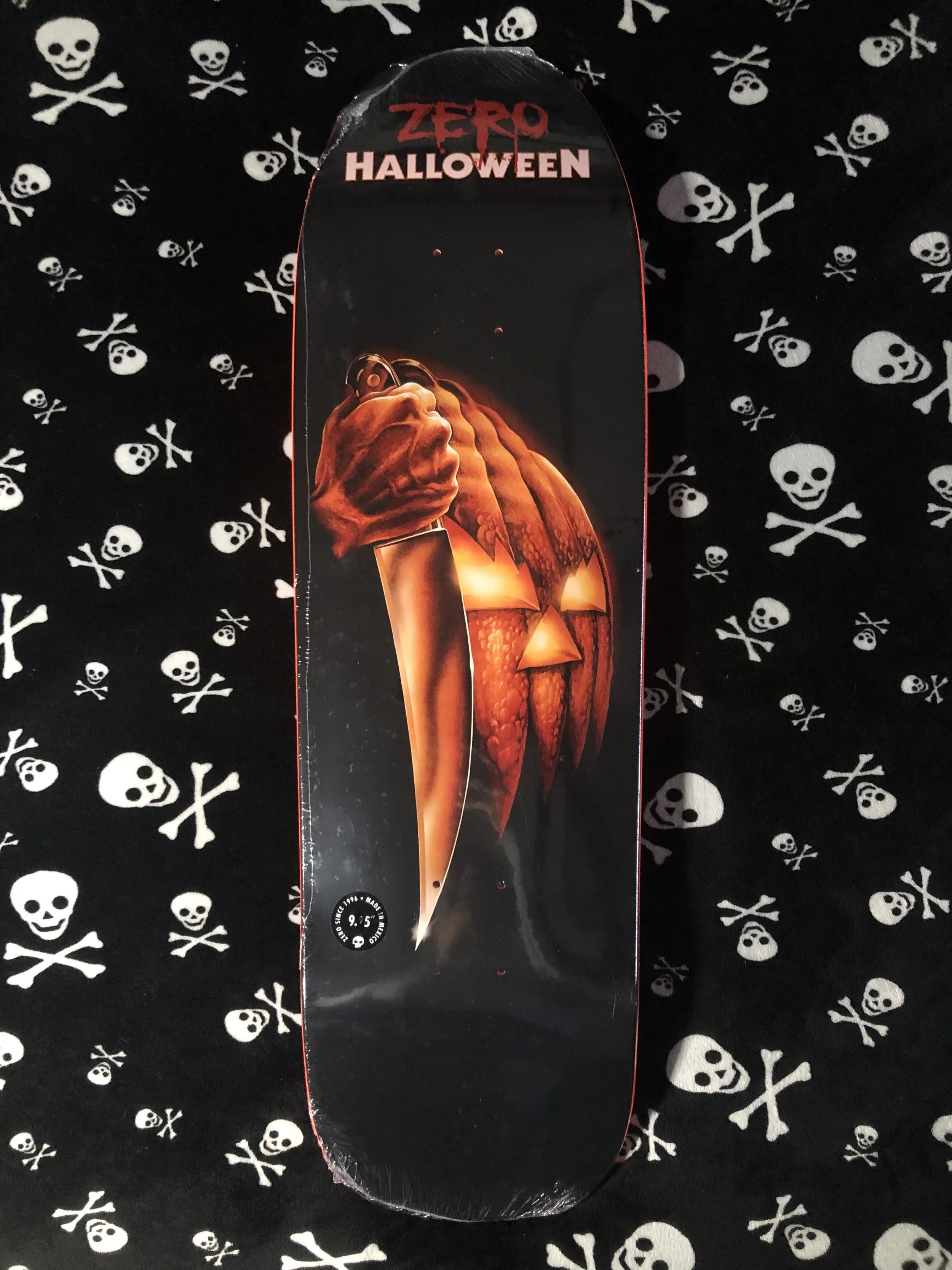 ZERO~ NIGHT OF THE LIVING SHRED LIMITED SKATEBOARD DECK — DEATHGEAR ...