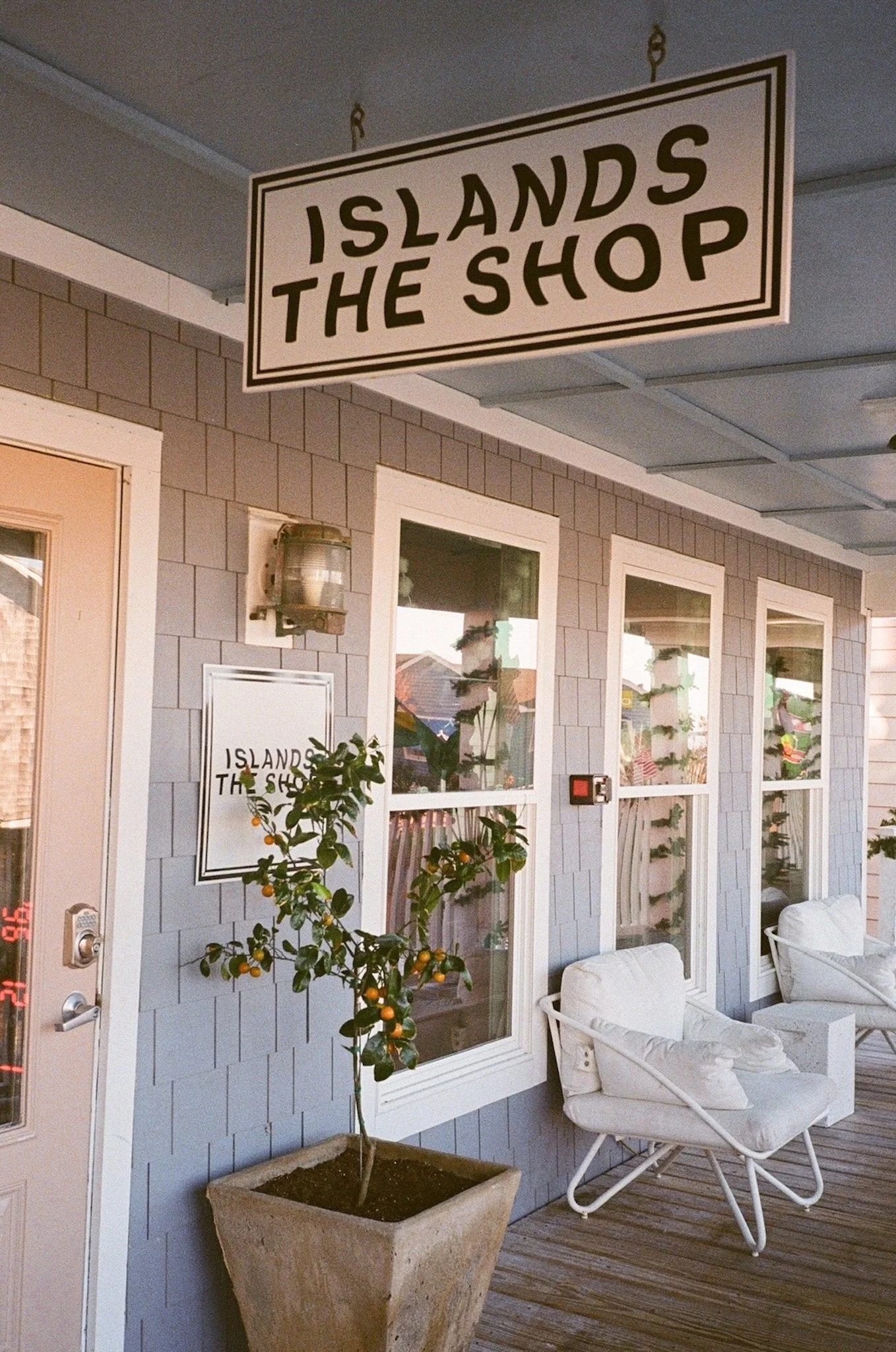 ISLANDS THE SHOP — Sustainable Clothing & Lifestyle