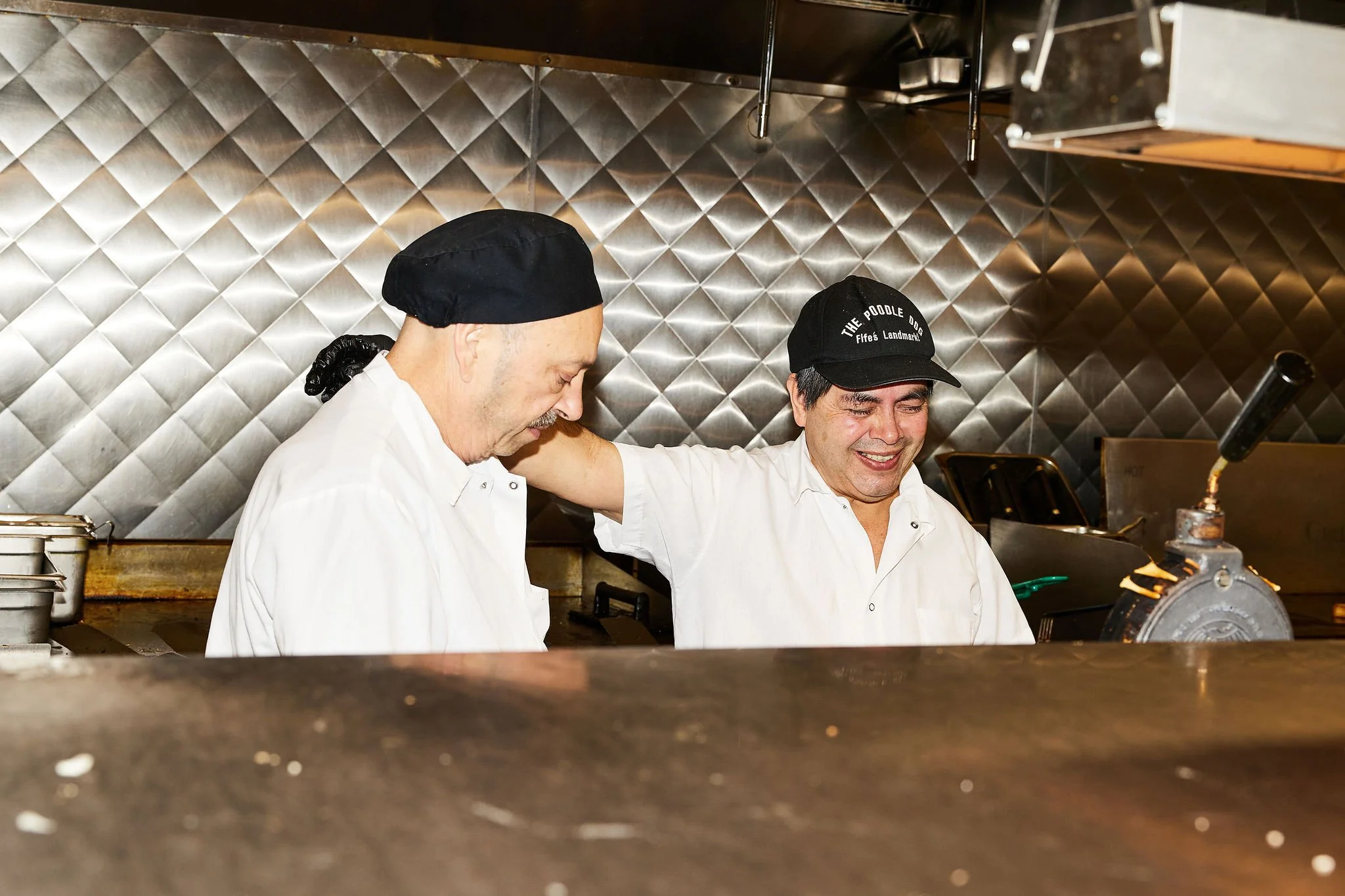 SOUND RESTAURANT FAMILY