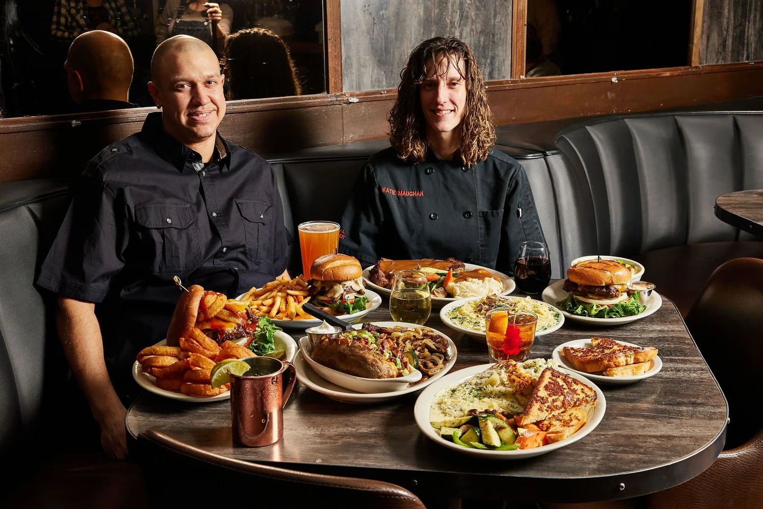 SOUND RESTAURANT FAMILY