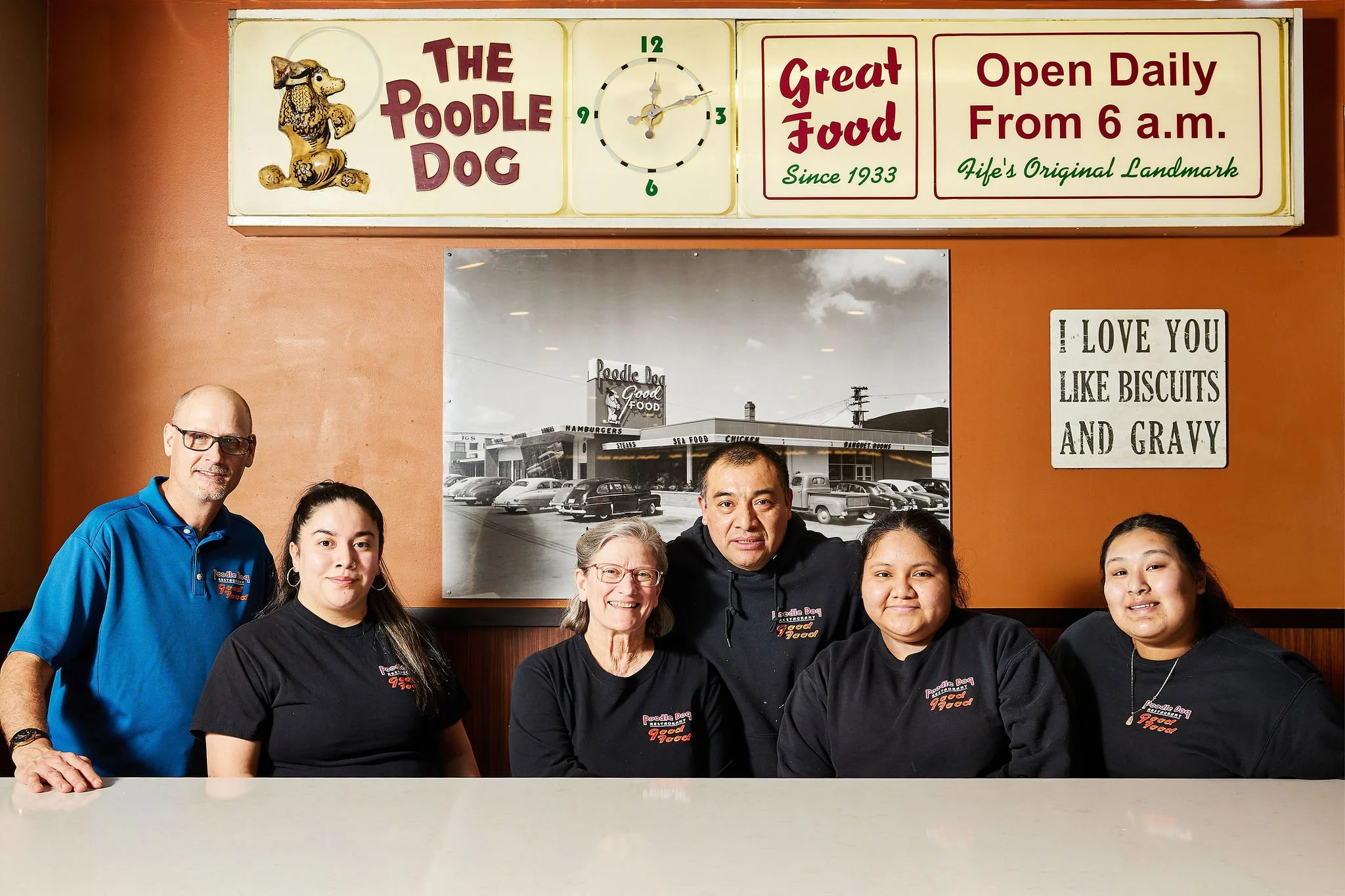 SOUND RESTAURANT FAMILY