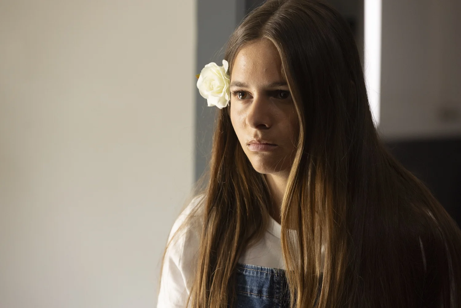 Elyes Gabel, Stella Maeve, Robert Salas, Emma Filley, Ryan Lee, Jackson ...