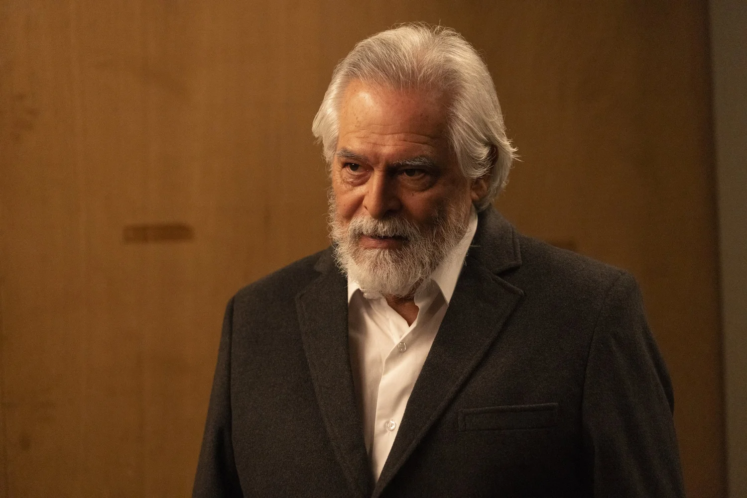 Elyes Gabel, Stella Maeve, Robert Salas, Emma Filley, Ryan Lee, Jackson ...