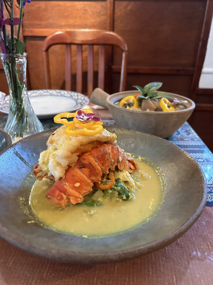 BUNGALOW ON ROSE - Coastal Thai Cuisine, Danville CA