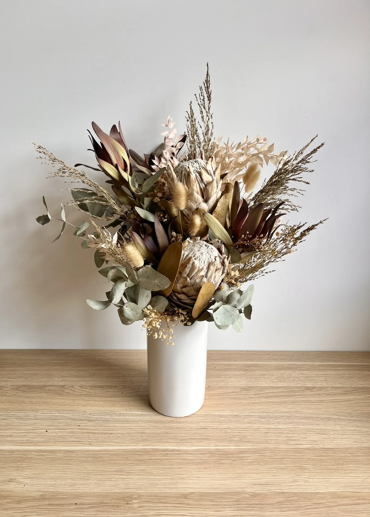 Dried Native Bunch with Banksia — The Preserved Stem - Dried Flowers