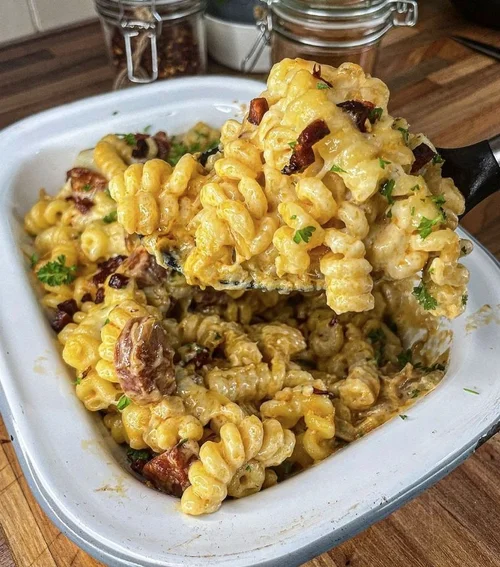 Cheesey chorizo pasta