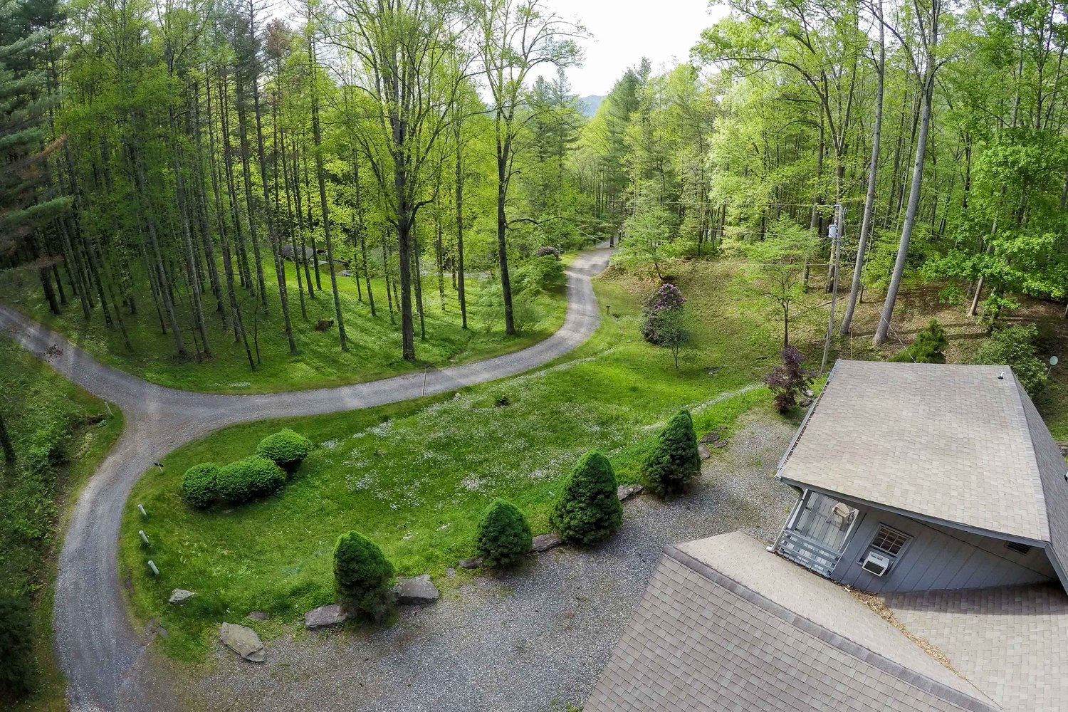 Pinery Cabin — Settler's Mountain Adventures