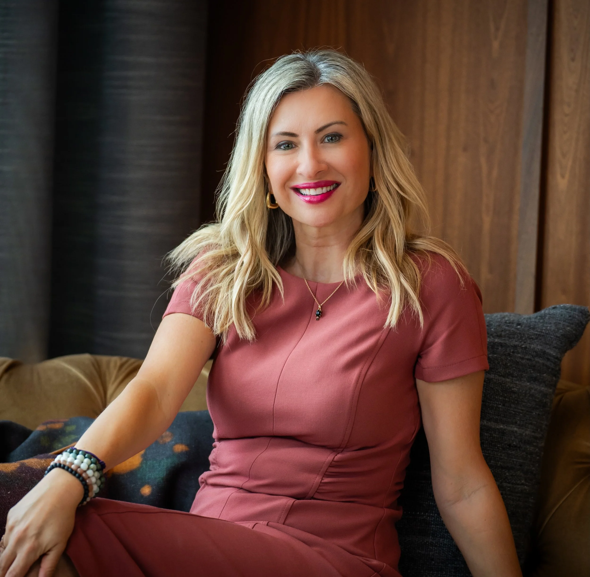 Anna Crowe | Founder of Crowe PR & Marketing — %i