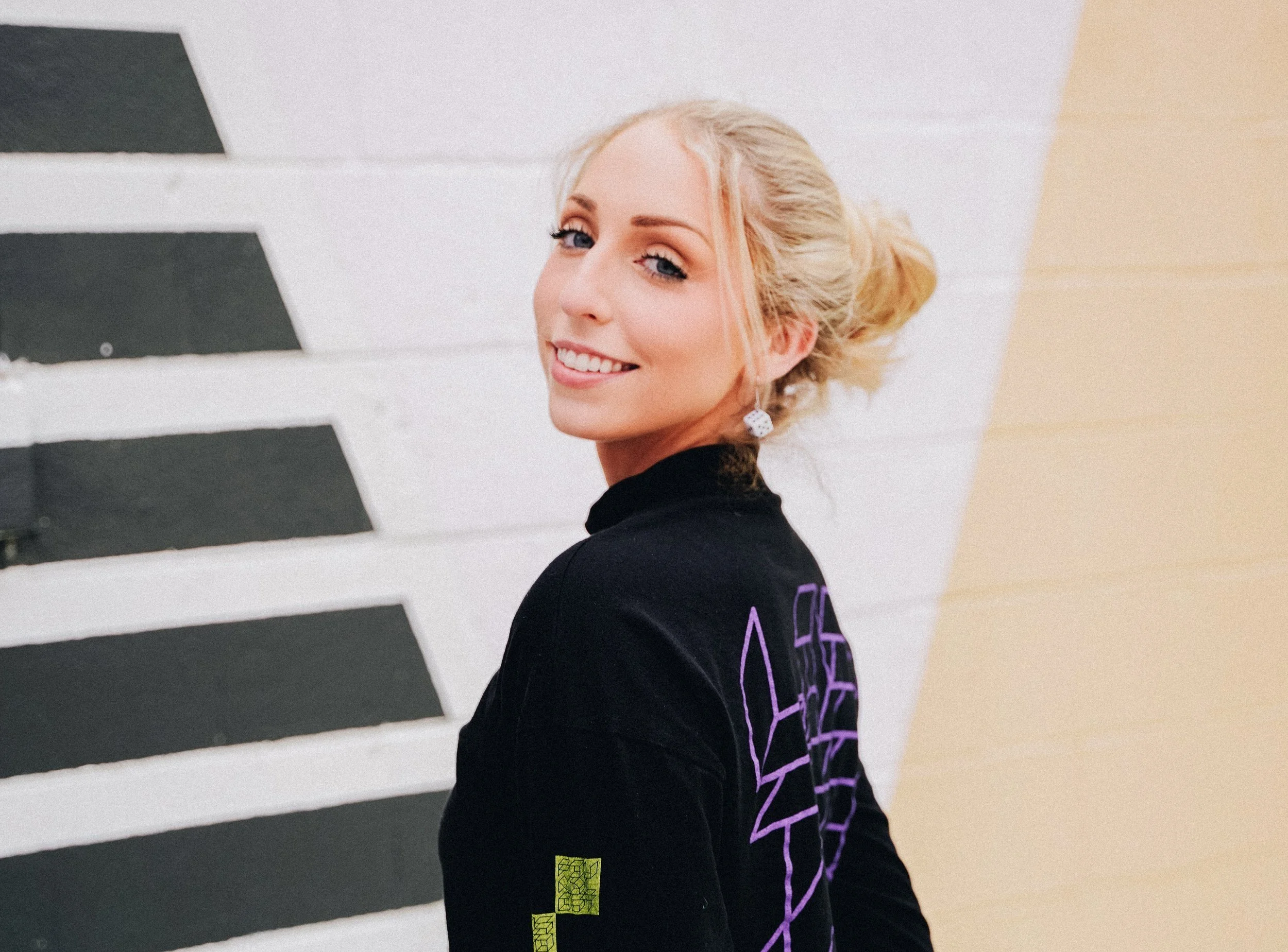 WHO WE ARE — FRESH OFF THE SCENE