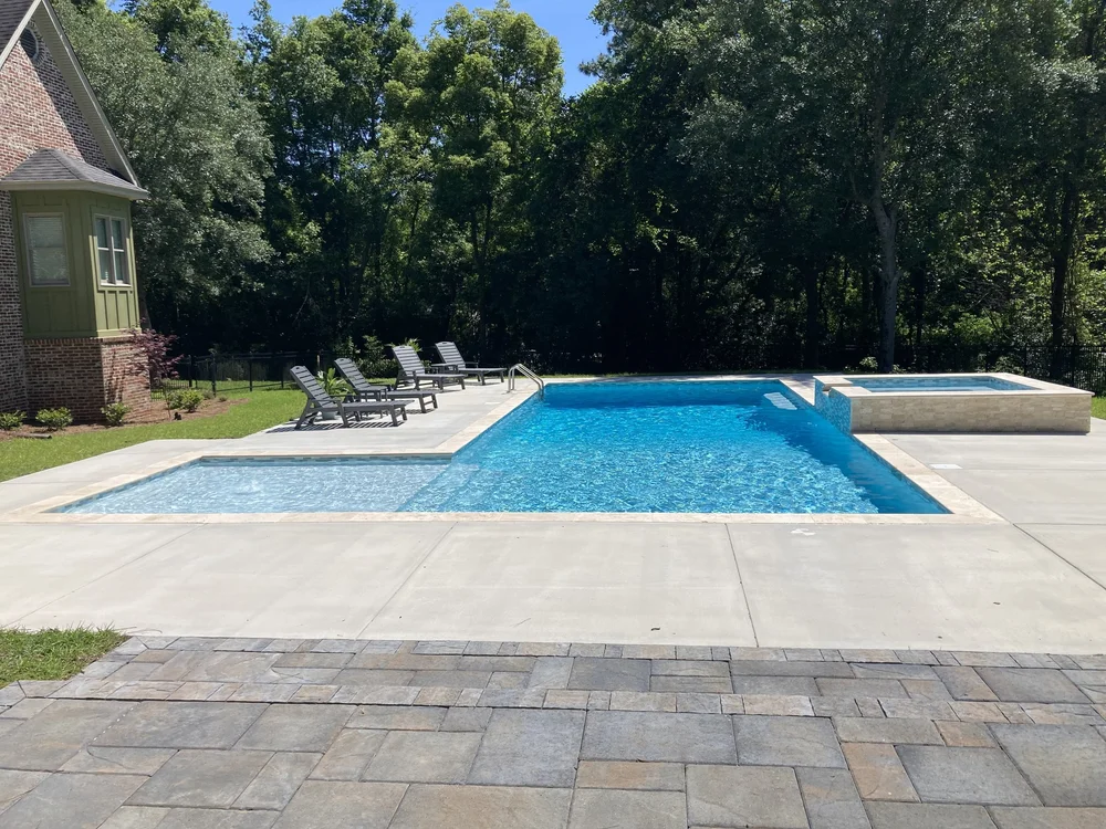 Project Gallery — Riviera Pools - Custom Waterscapes and Designs