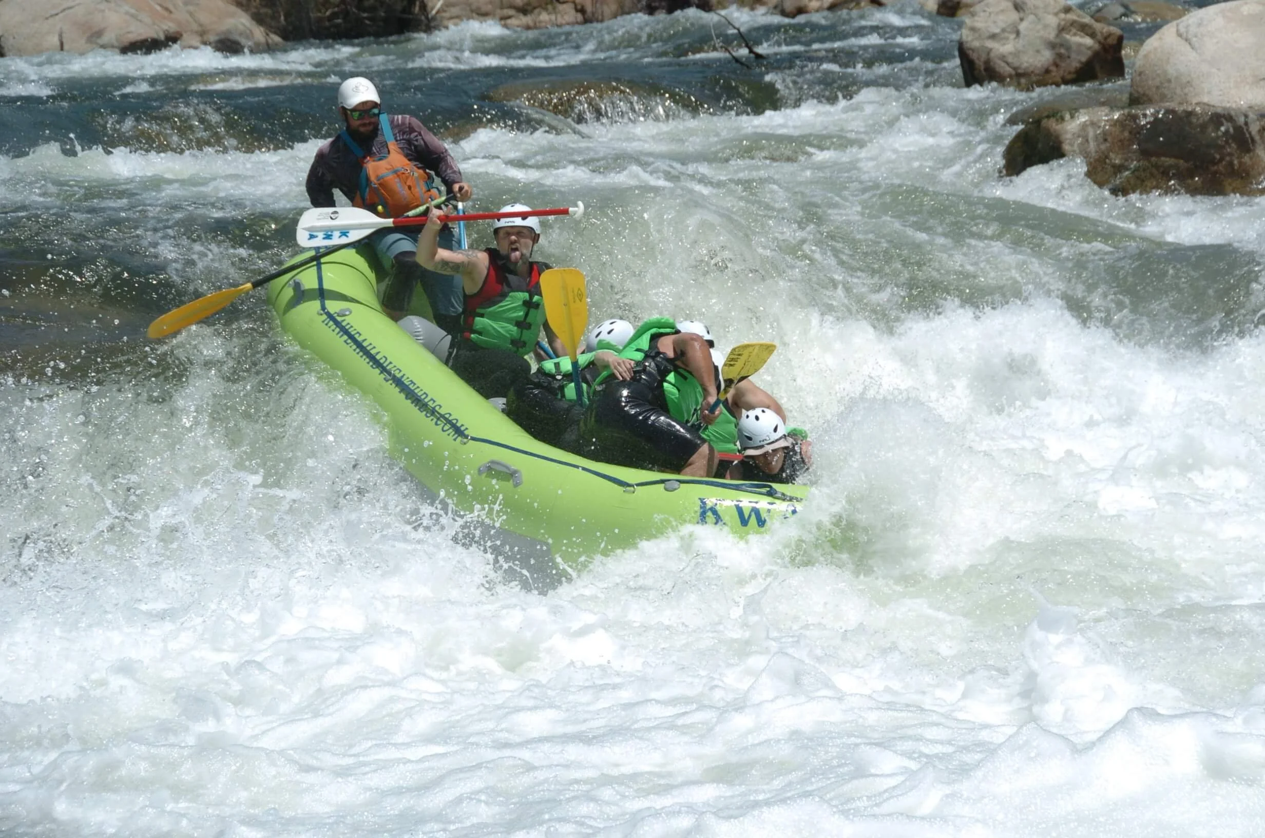 Kaweah Whitewater Adventures | Whitewater Rafting in Three Rivers CA