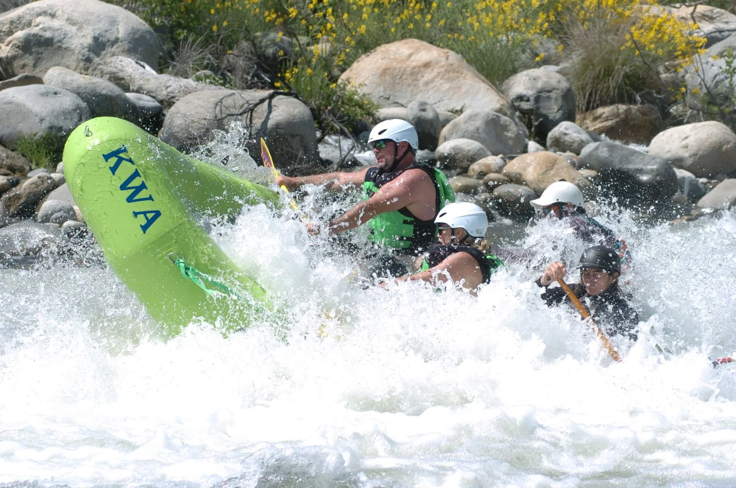 Kaweah Whitewater Adventures | Whitewater Rafting in Three Rivers CA