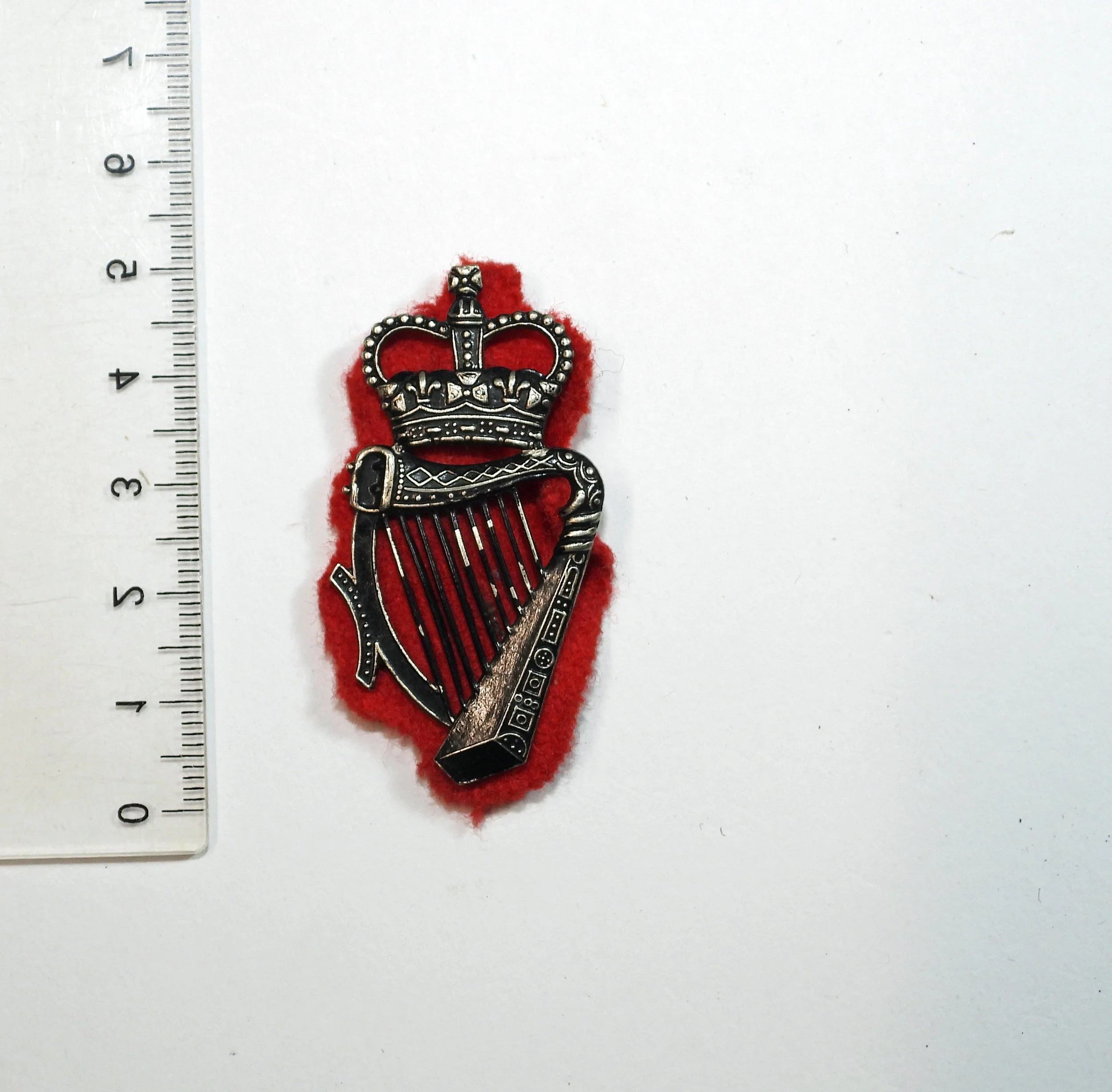 Royal Ulster Constabulary (R.U.C.) Helmet Badge — Outpost9 - Military ...