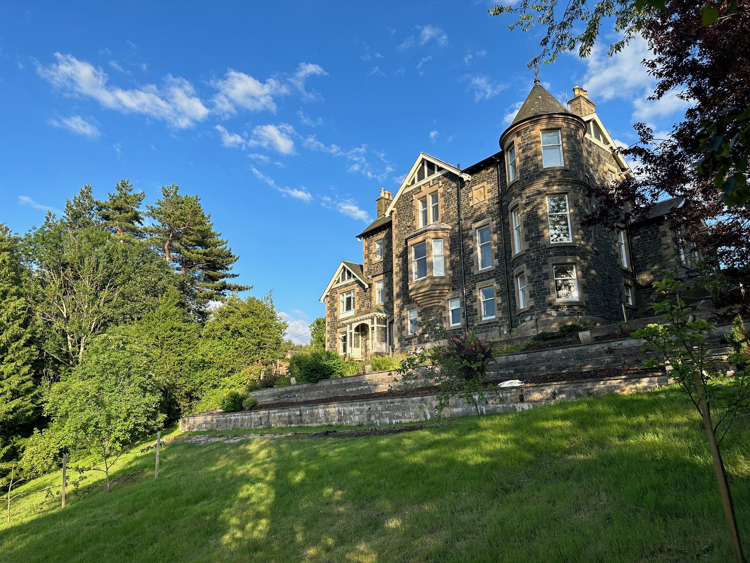 Luxury Self Catering Accommodation, Peebles, Scotland | Dilkusha