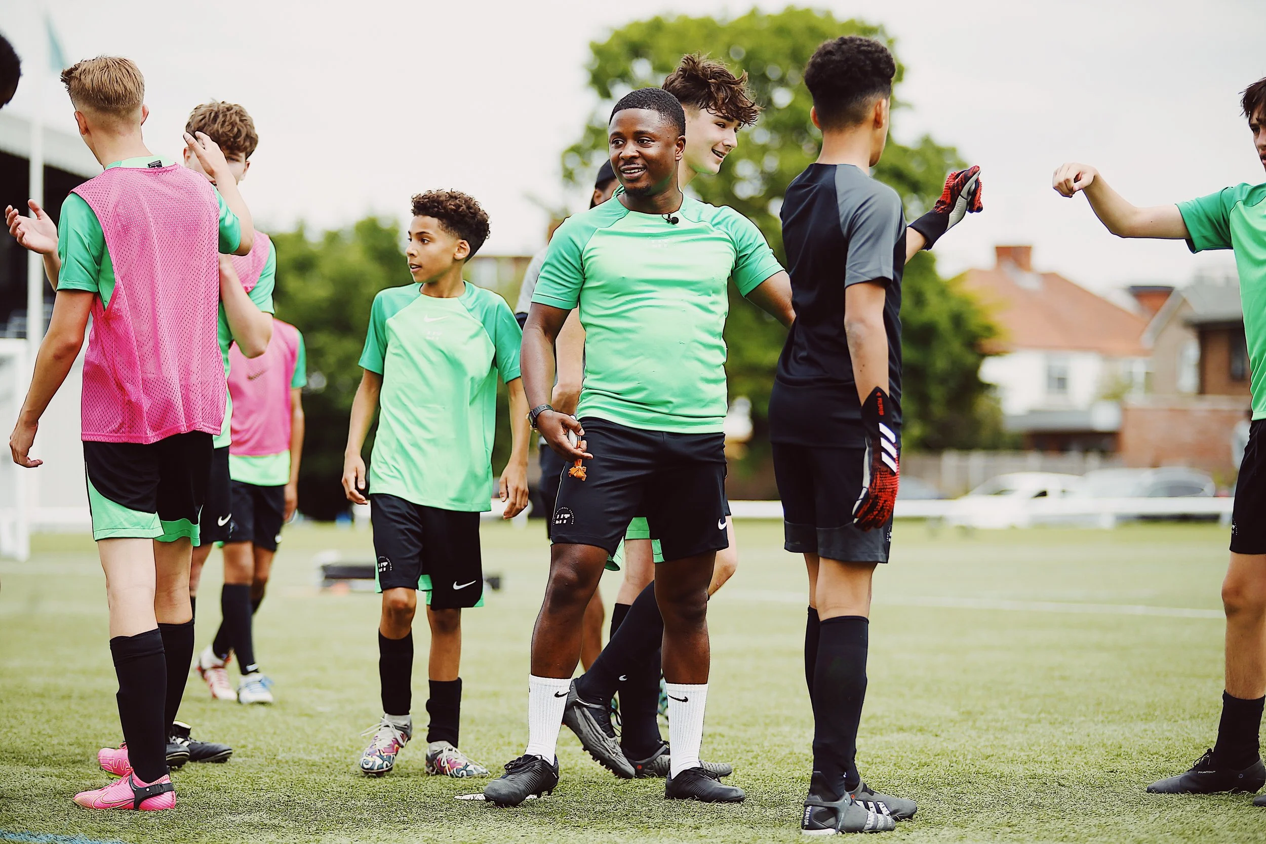 1 to 1 Football Coaching with professional academy football coaches