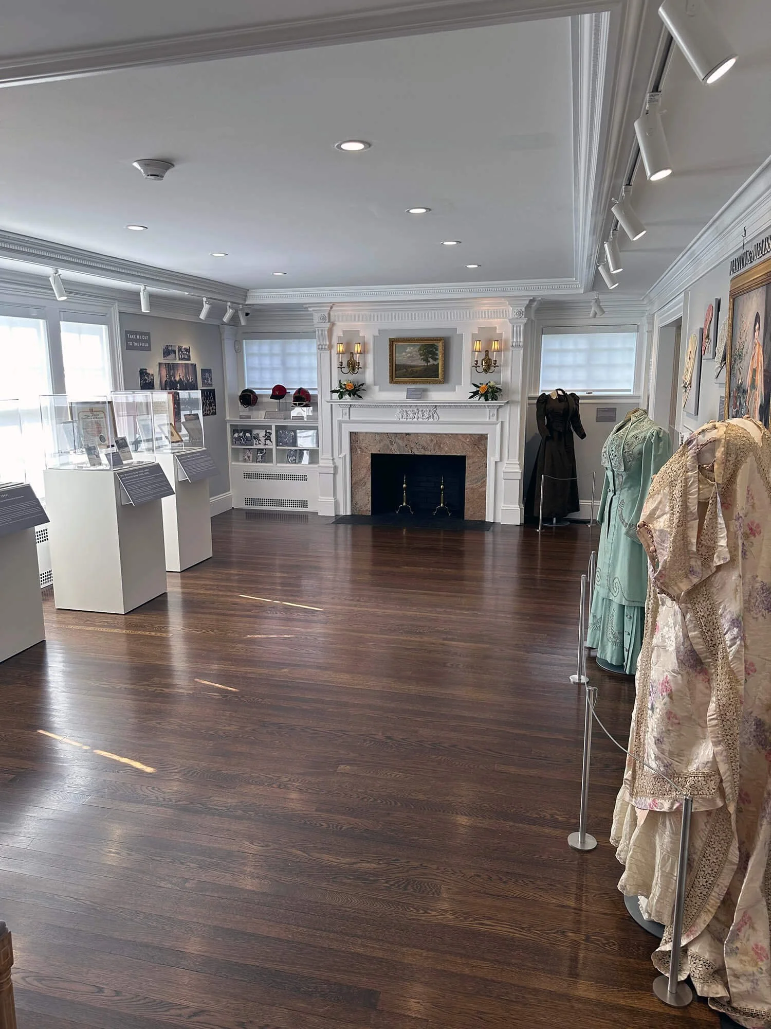 Wellesley History & Exhibit Center — Wellesley Historical Society