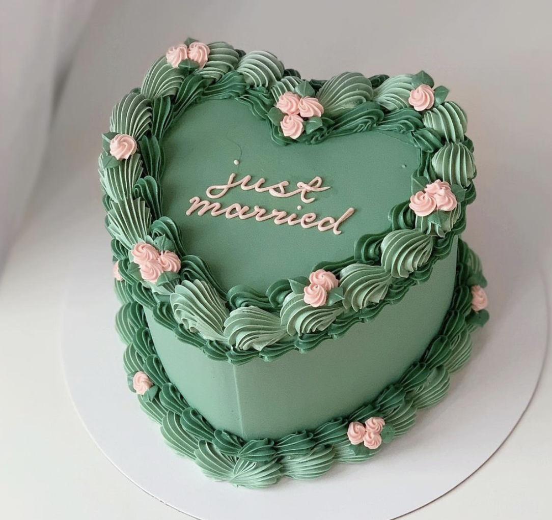 20+ Vintage Heart Cake Decoration Ideas for Your Next Celebration