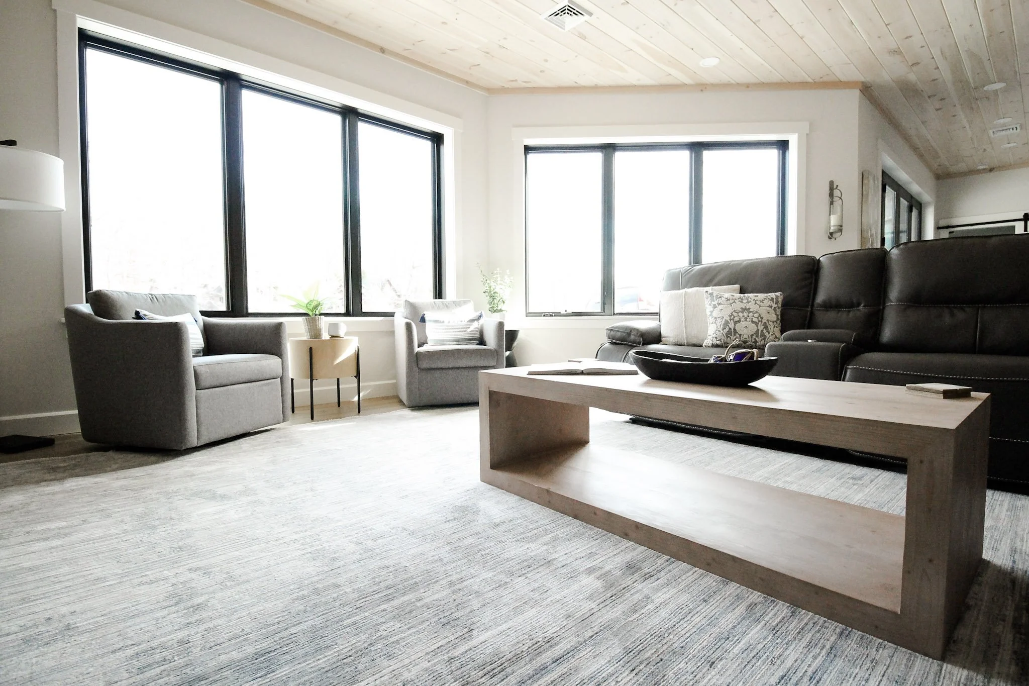 Brick & Banister Design