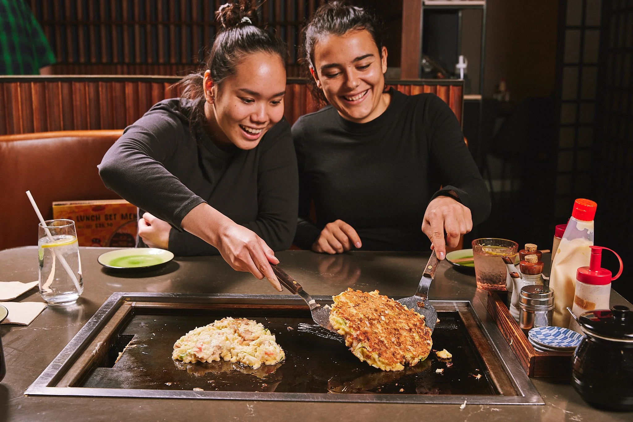 Dohtonbori Restaurant