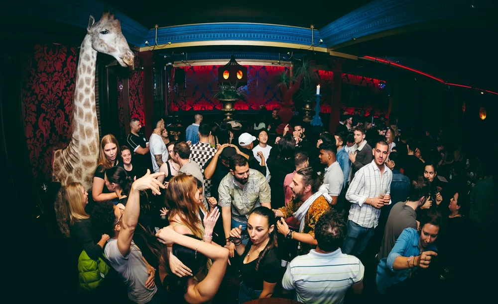 Free Entry Nightclub & Bar in the Melbourne CBD — The Carlton Club