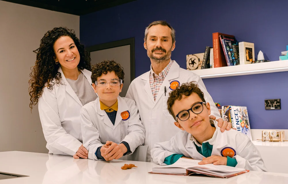 Team - The LAB22 | Bespoke science lab for children