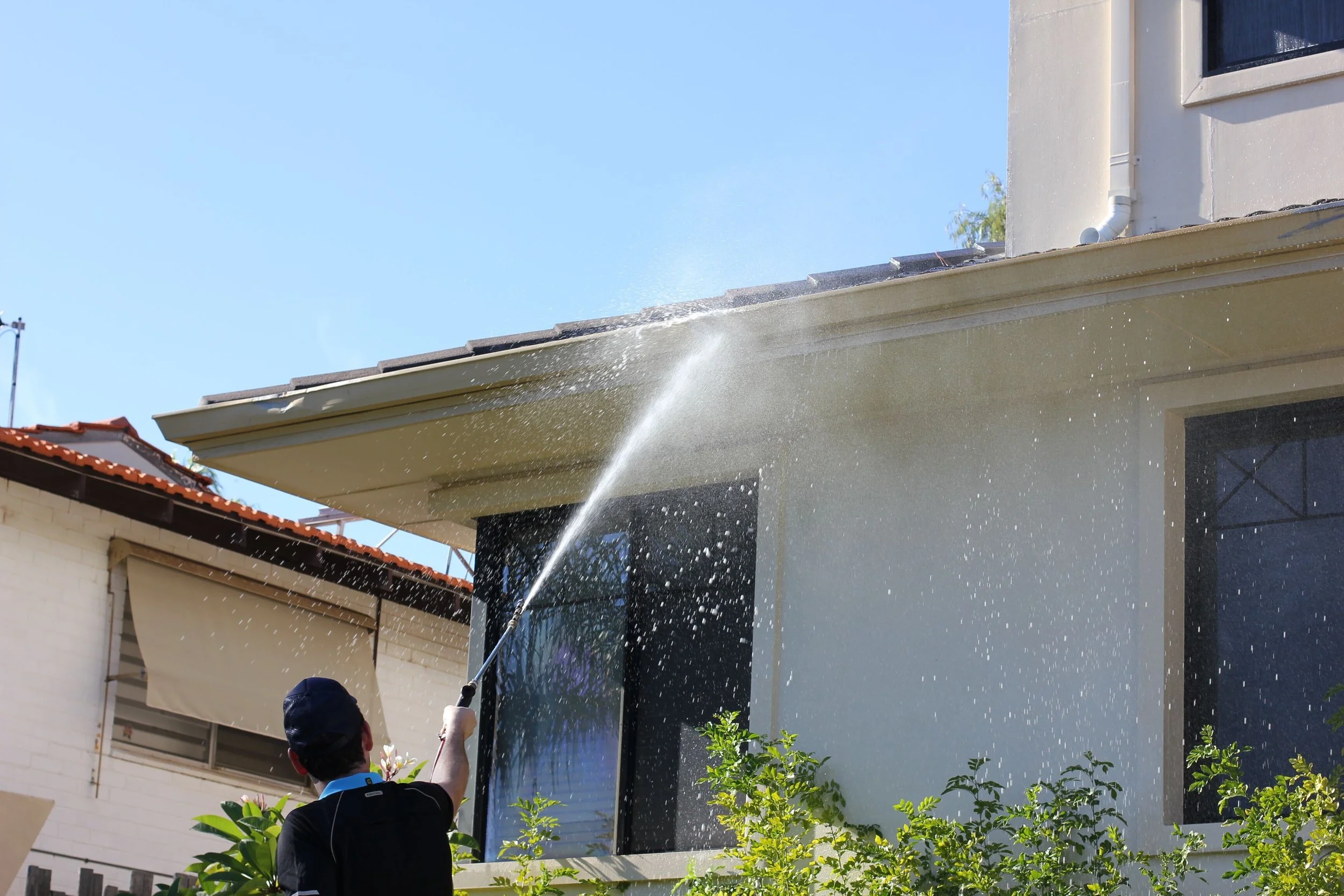Valiant Exterior Cleaning