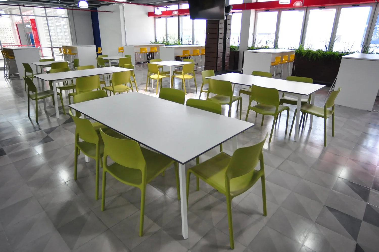 Comedor y Vestidores Gamesa Mty — ColectivoMx