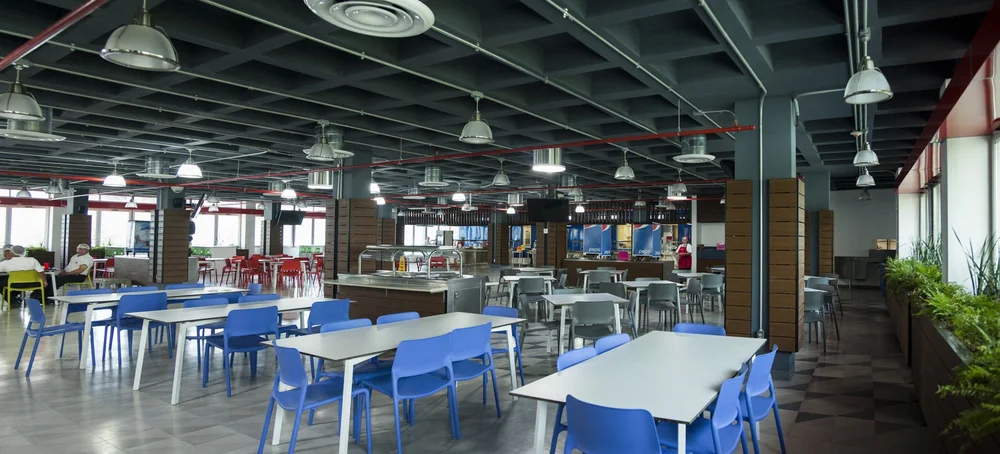 Comedor y Vestidores Gamesa Mty — ColectivoMx