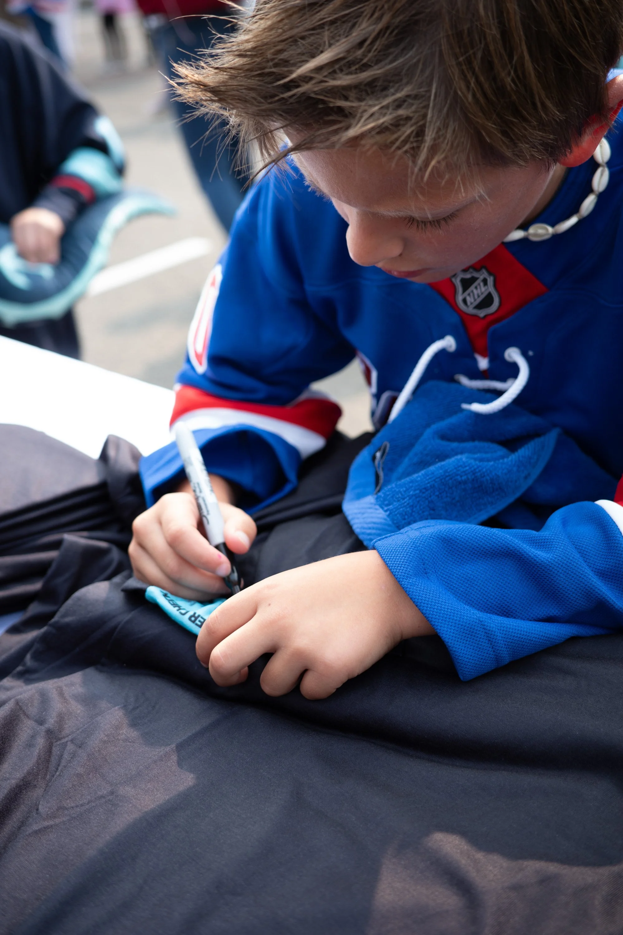 Host A Game — SHOULDER CHECK